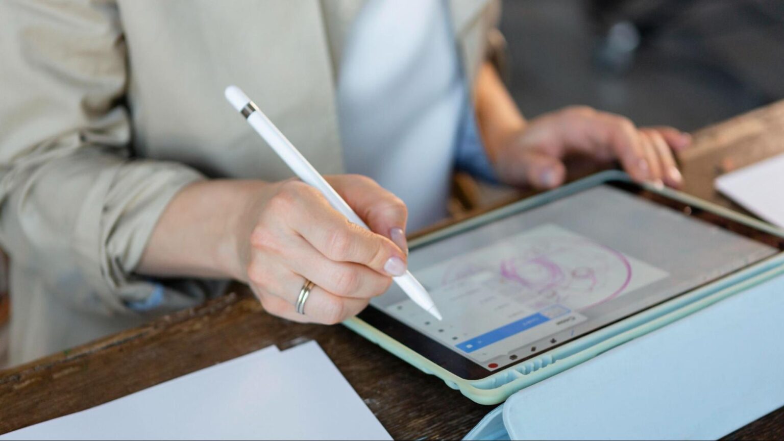 What Does Alpha Lock Do in Procreate: A Guide